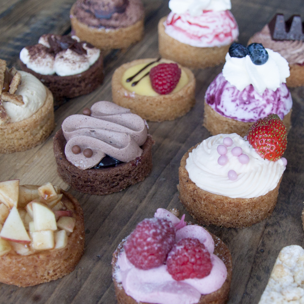 Mini gebak - Echte Bakker Steehouder